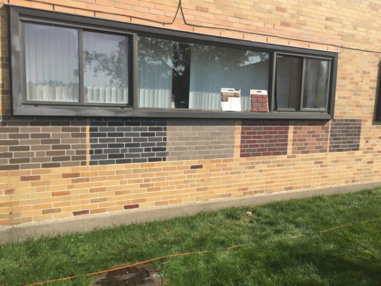 How To Choose the Right Brick Stain Colors for Your Home | Nawkaw Canada